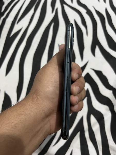 iPhone 11 pro 64gb ideal