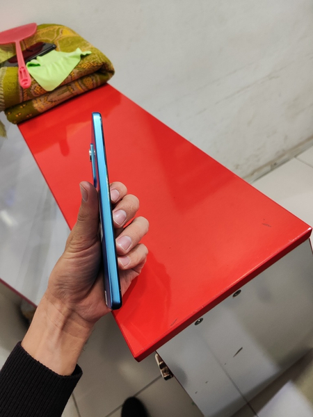 Redmi note 12 pro.   8 256gb