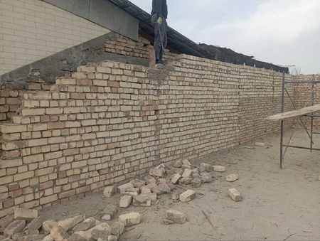 3 mingta poltara 1500  standart pishgan gʻisht bor 400 dan