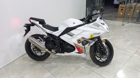 Moto, skuter kotta assortmentda