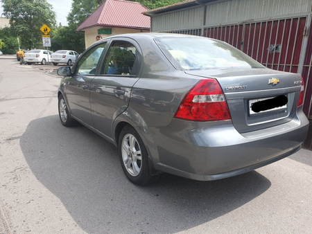 Nexia 3. 9500 y e