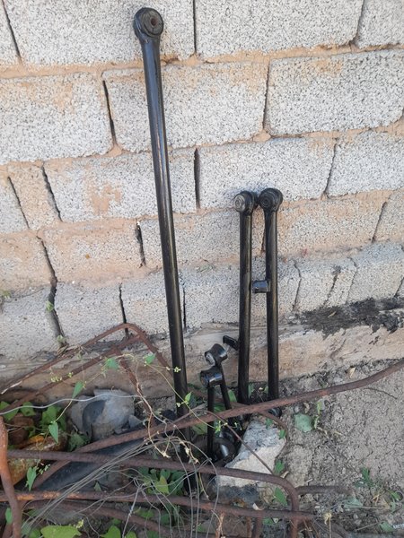 Vaz 21011 mator sotiladi