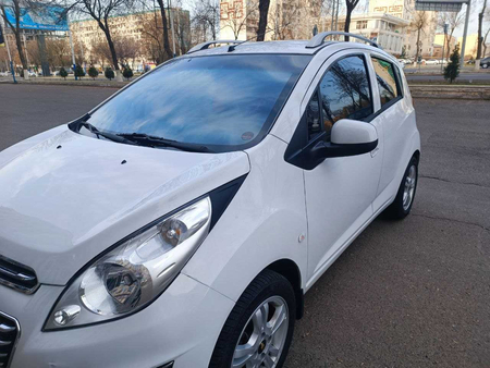 SPARK 2012 Sotiladi holati a'lo Продаётся Спарк
