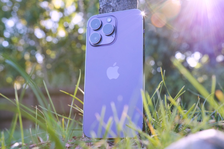 Iphone 14 pro max purple