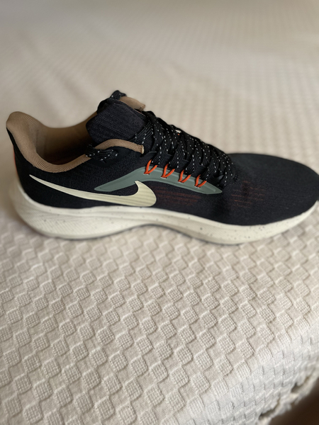 Кросовки Nike производство Vietnam
