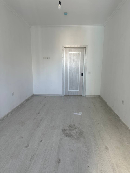 Срочно продаётся олмос навостройка. 70м2