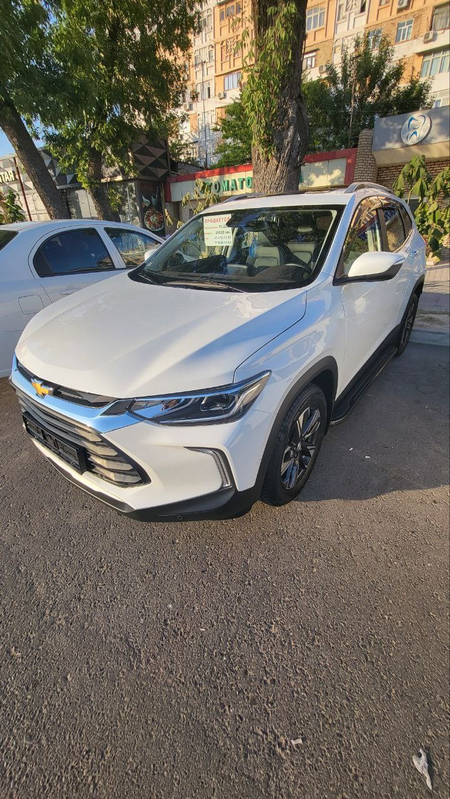 Продаётся автомобиль TRACER PREMIER