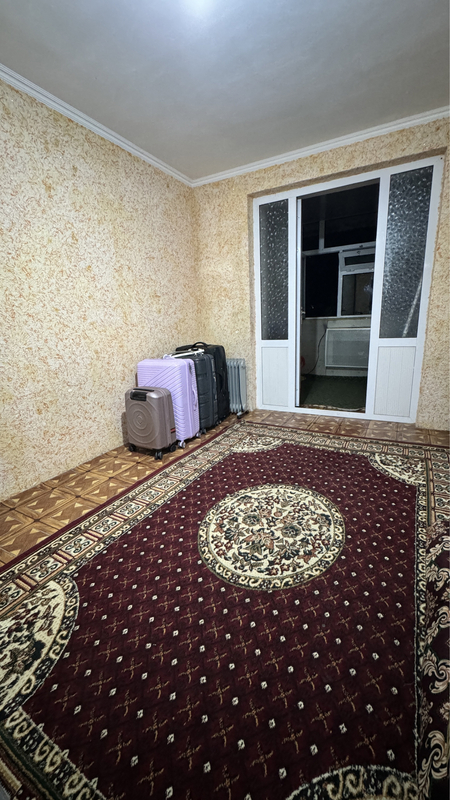 Срочно продаеться 2 х комнатная квартира