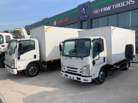ISUZU NMR 77 H (Фургон)
