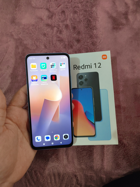 Xiaomi Redmi 12 6/128Gb Blue 4G Igravoy Karobka Sastayani Ideal Zor