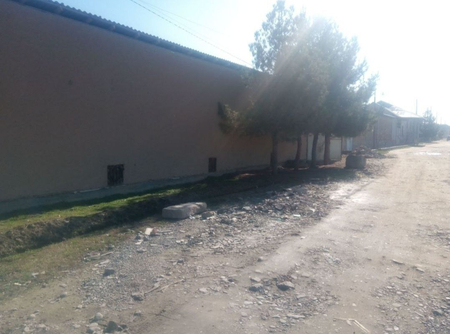 Uchastka sotiladi