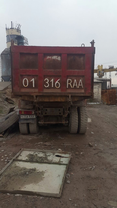 Howo sinotruk самосвал