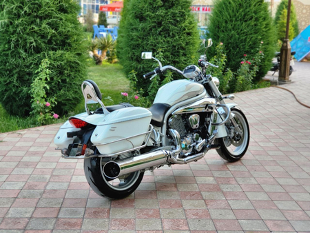 Moto huyosun 650 yil  2005