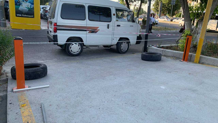 Автомат ворот. Роллворот. Поставки для окон. Огнеупорный двери. Боллар