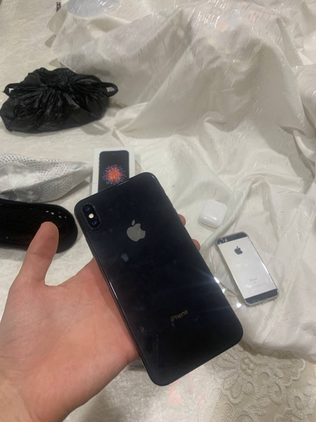 Iphone xs max 64GB