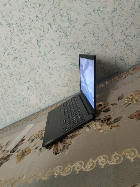 Lenovo intel core i3