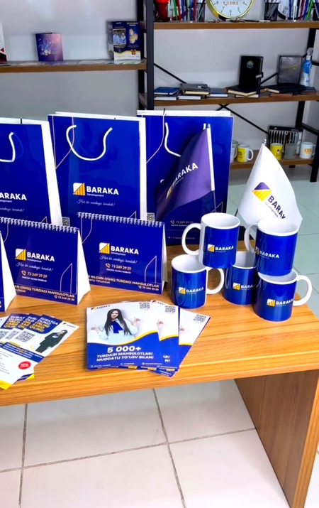Poligrafiya paket blaknot ruchka