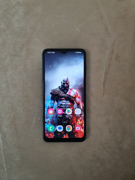 Srochna Sotiladi Samsung Galaxy A04S 4/64  Original Yengi madel