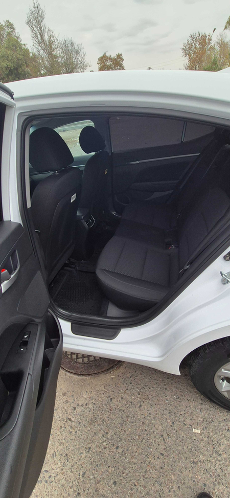 Hyundai Elantra ACTIVE