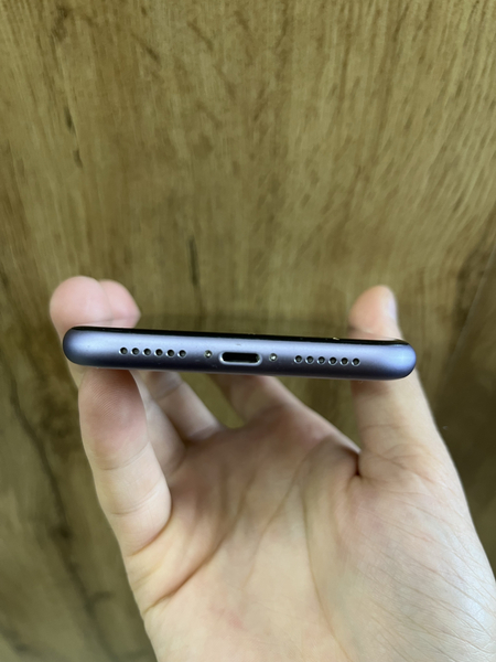 Iphone 11 kredit va nasiyaga beriladi