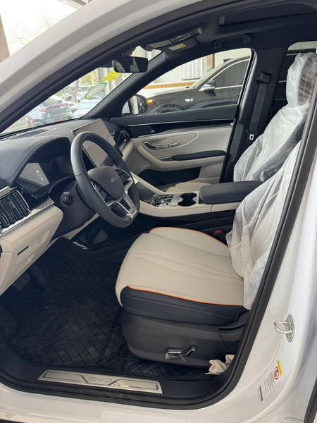 Byd song plus chempion sotiladi naxt avto kredit