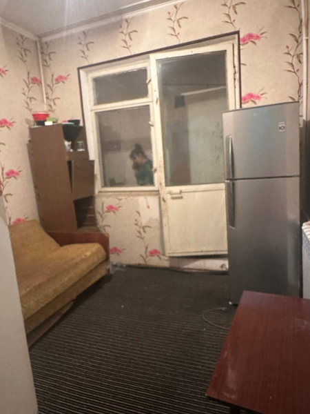 Arenda kvartira. Lesinova 1. Kadishva. Bollarga xam beriladi..