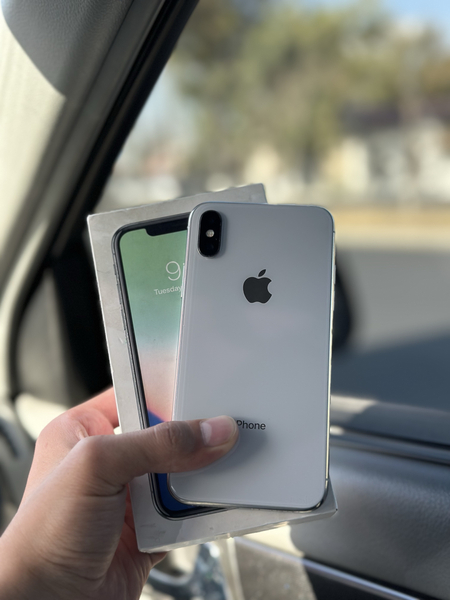 Iphone X karobka dokument