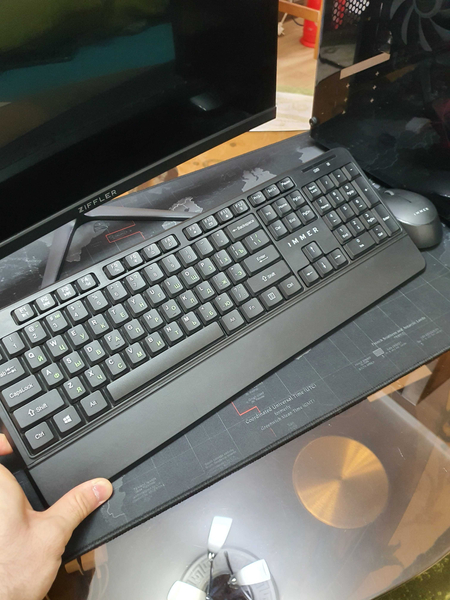 Srochna sotiladi Kompyuter 139$