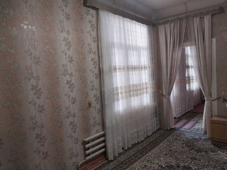 Срочно  Она-болада Уткир махаллада уй сотилади.