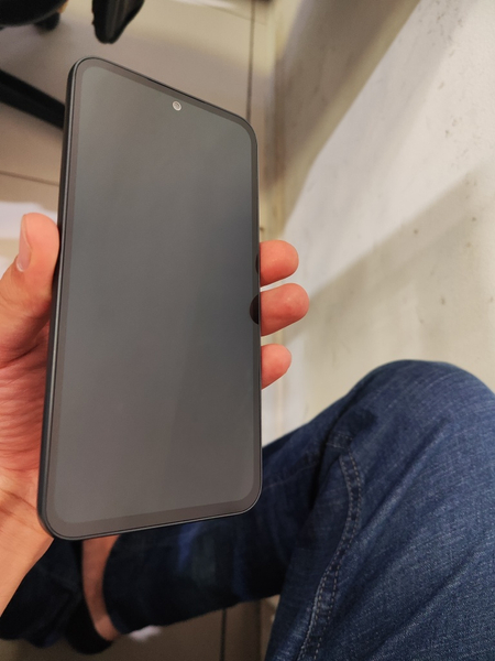 Samsung A54. Ideal