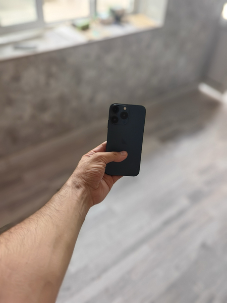 Iphone 15 pro sovg'a uchun ideal
