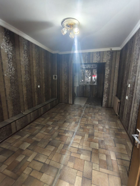 Продаётся 3 комнатная квартира. Сергели-5.