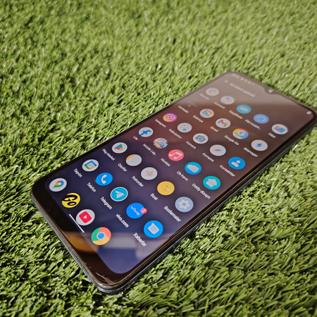 Vivo Y15s sotiladi