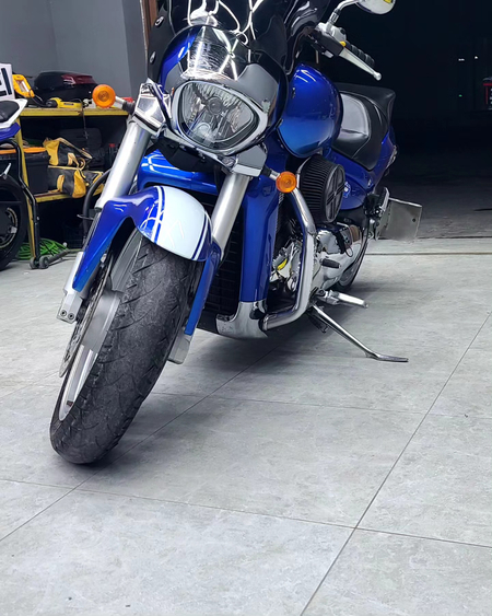 Suzuki Boulevard