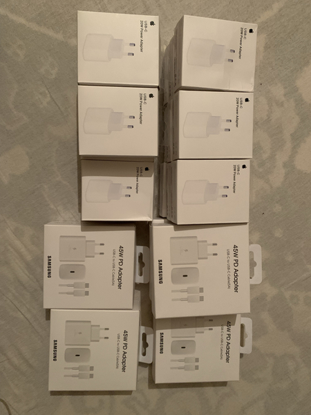Adapterlar zaryadlash qurilmalari