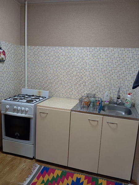 Срочно сдайотса квартиру лисинова