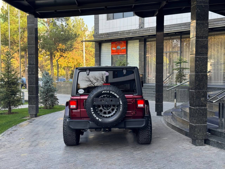 Jeep Wrangler Coupe