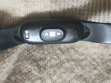 Mi Band 4 в хорошем состоянии