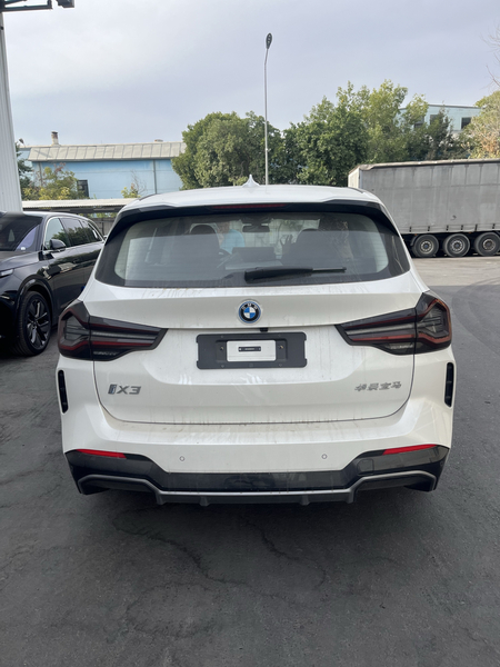 BMW ix3 M пакет