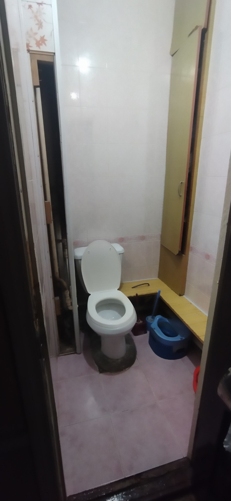 Уй сотилади . Продается дом . Себзар 3 хона 2 этаж 9 этажкада