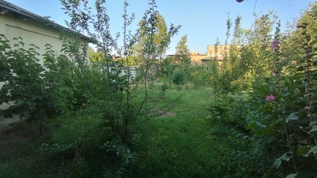 Срочно ярим Ховли сотилади Супер Поселкада 4.2соток