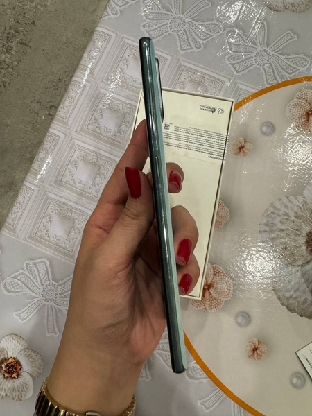 Samsung Galaxy A71 + Sumsung  Buds Pro