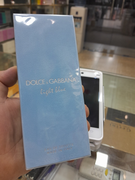 Original Ayollar uchun D&G light blue Edt (100)ml