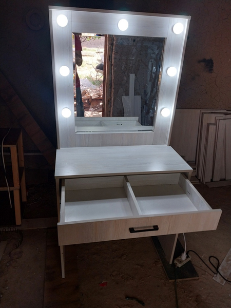 Mebel tryumo 1.400