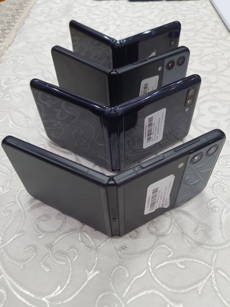 Samsung Z flip 3 5G
