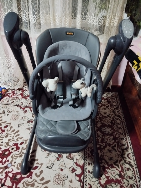 Детский стульчик для кормления  Kidilo