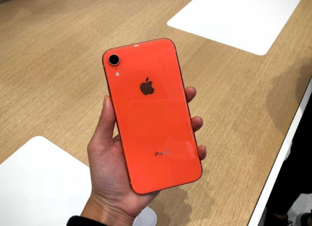 Iphone xr ideal karobka dakument bor