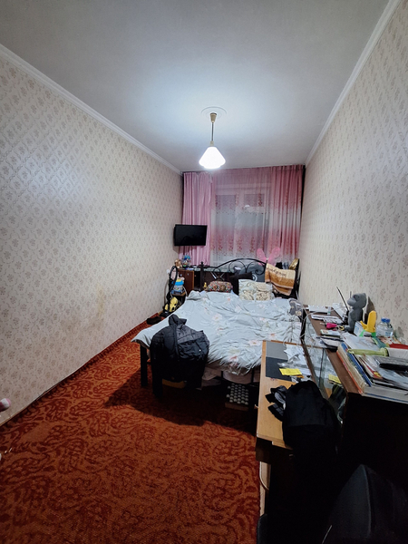 Буз-1 Максим горкий Продается квартира 2/3/5 балкон 1.5х3