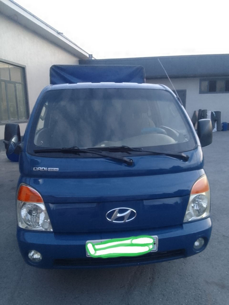 Hyundai porter sotiladi kami bor