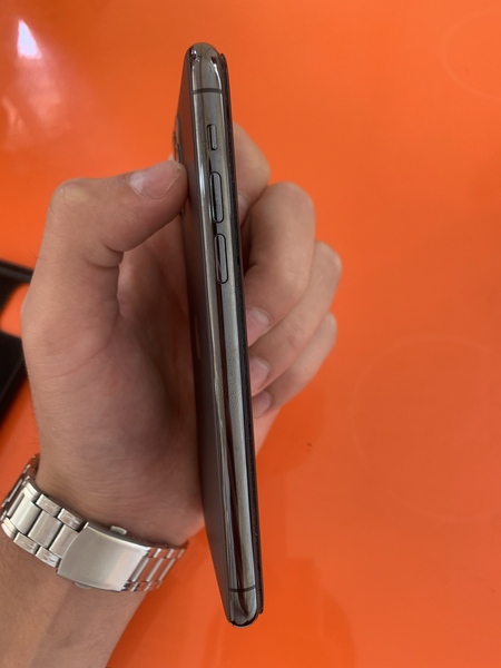 Iphone 11 pro 64gb gray LLA 71%